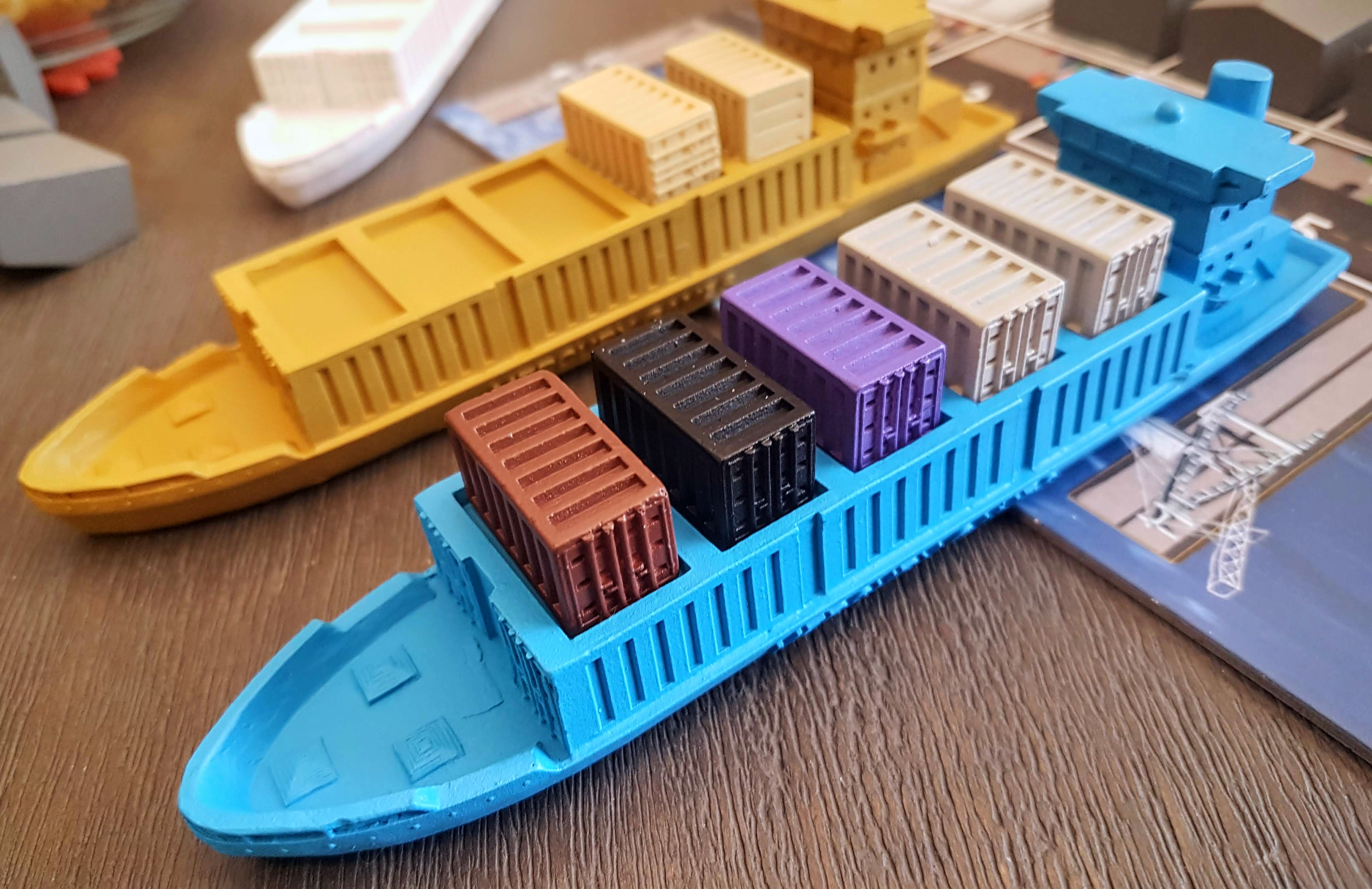 Container: Jumbo Edition Review – The Boardgame Detective