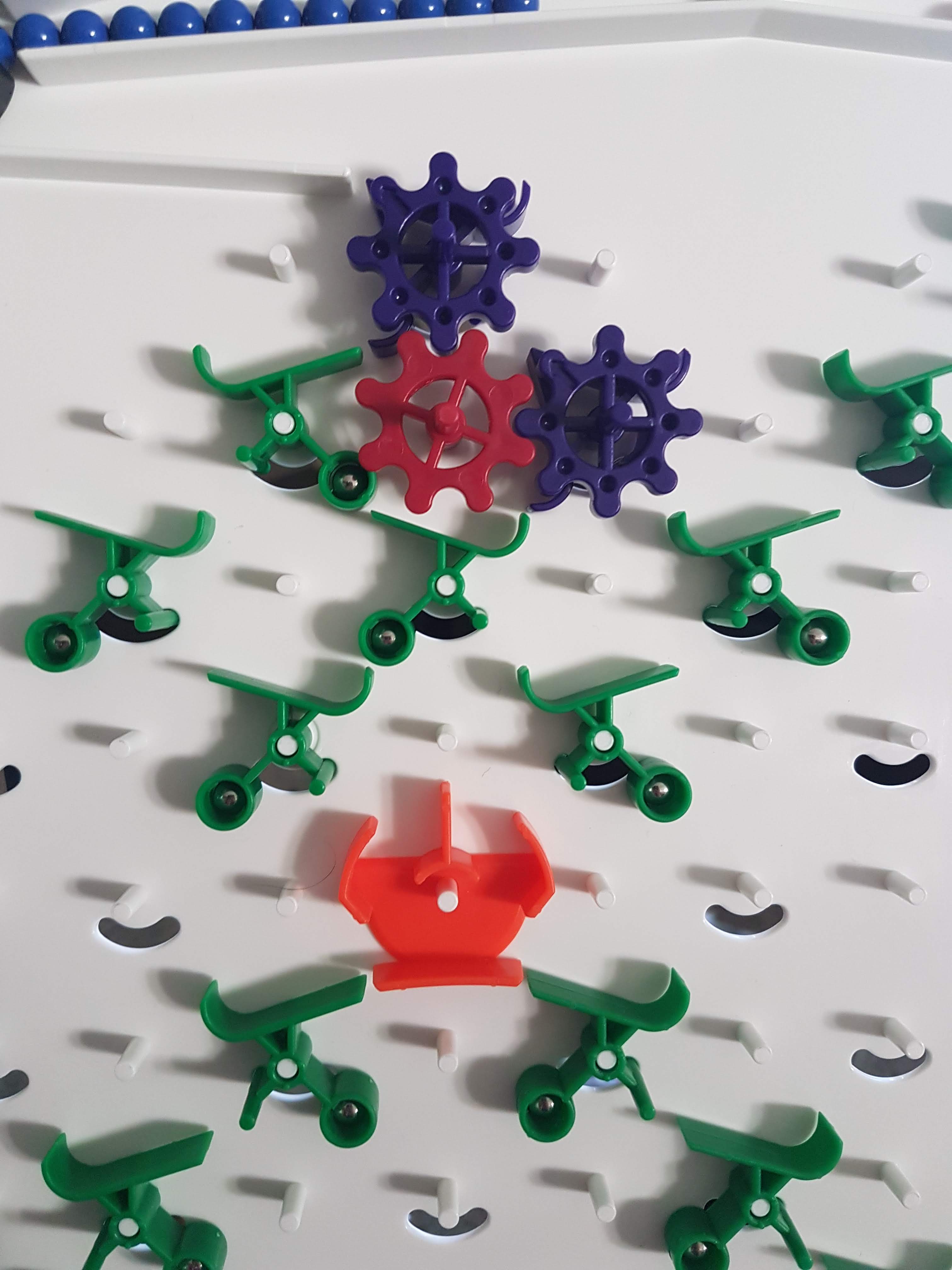 Turing Tumble Review – The Boardgame Detective